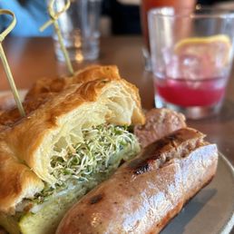 ROOT DOWN - Updated August 2024 - 2746 Photos & 3975 Reviews - 1600 W ...