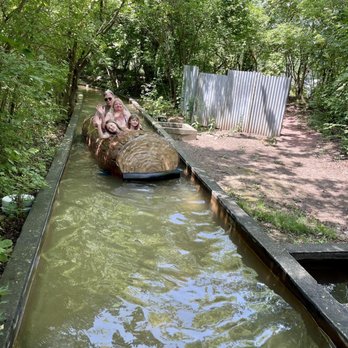 FORT WAYNE ZOO - Updated April 2025 - 364 Photos & 109 Reviews - 3411 ...