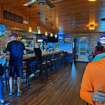 MANYPENNY BISTRO - Updated June 2024 - 136 Photos & 146 Reviews - 201 ...