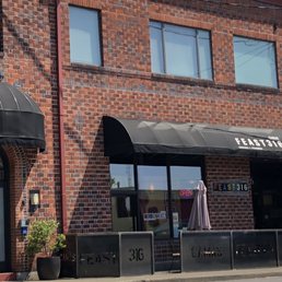 FEAST AT 316 - Updated July 2025 - 464 Photos & 660 Reviews - 316 NE ...