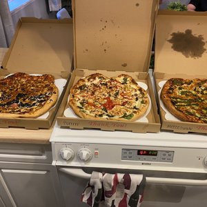 UNCLE PETEZA’S PIZZERIA - Updated May 2025 - 34 Photos & 150 Reviews ...