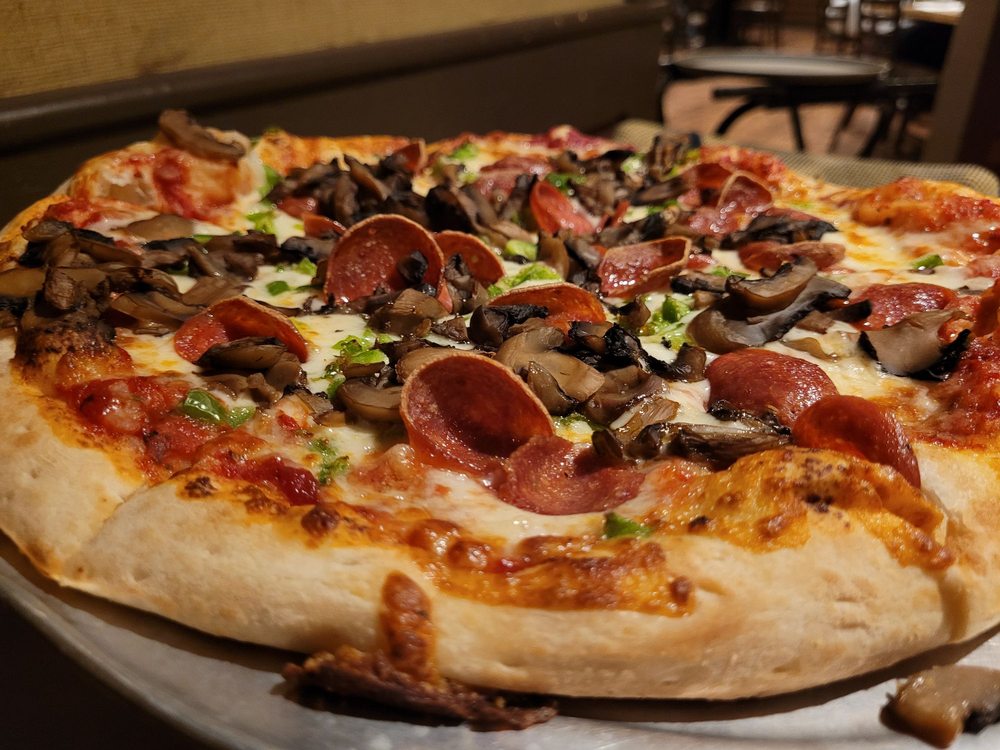 ALIBI - Updated July 2025 - 229 Photos & 540 Reviews - 6700 Rochester ...