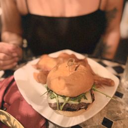 THE NEW ORLEANS VAMPIRE CAFE - Updated August 2025 - 1273 Photos & 650 ...