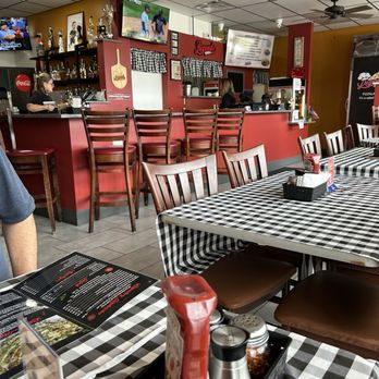 LEGENDS PIZZA - Updated November 2024 - 65 Photos & 50 Reviews - 158 N ...