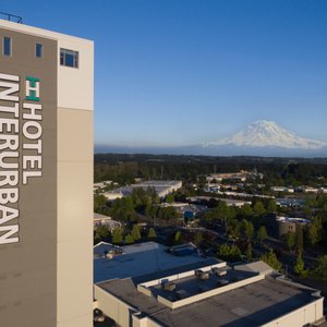 SKYBRIDGE SEATTLE AIRPORT HOTEL - Updated June 2025 - 24 Photos - 17338 ...