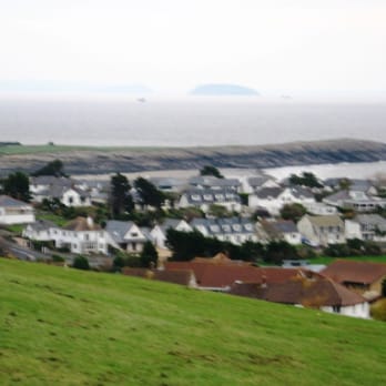COLD KNAP BEACH - Updated January 2025 - 45 Photos - Cold Knap, Barry ...