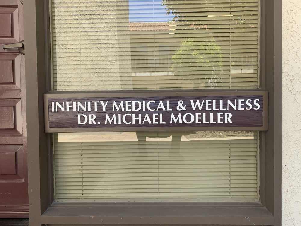 DR. MICHAEL MOELLER - 11 Reviews - 2292 Faraday Ave, Carlsbad ...