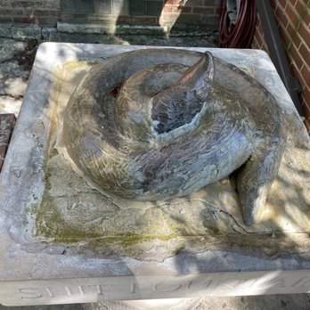 SHIT FOUNTAIN - Updated December 2025 - 71 Photos & 68 Reviews - 1001 N ...