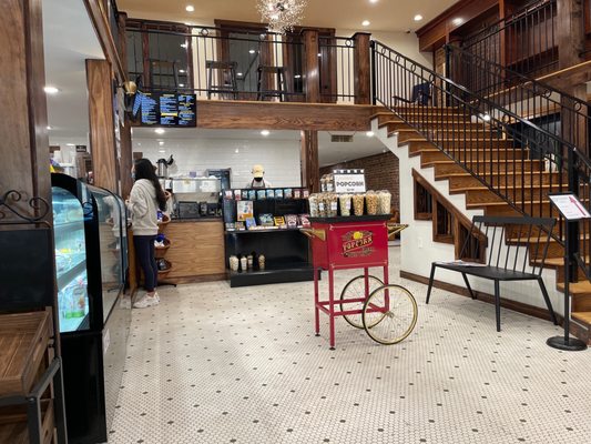 OVERFLOW COFFEE - Updated March 2025 - 104 Photos & 55 Reviews - 60 W ...