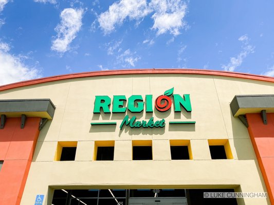 REGION MARKET - 38 Photos & 31 Reviews - 225 West Main Ave, Morgan Hill ...