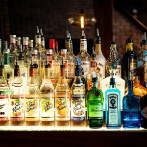 ROCKAFELLA’S SPORTS BAR & GRILL - Updated June 2025 - 51 Photos & 44 ...