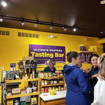 NATIONAL MUSTARD MUSEUM - Updated November 2024 - 363 Photos & 185 ...