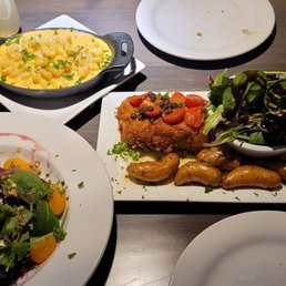 THE HIDEOUT KITCHEN + BAR - Updated July 2025 - 208 Photos & 331 ...