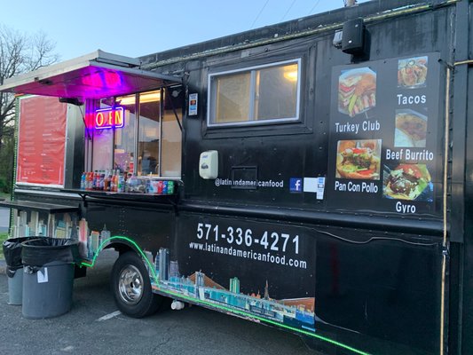 LATIN AND AMERICAN FOOD TRUCK - Updated October 2025 - 33 Photos & 17 ...