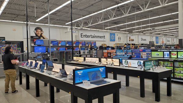 WALMART SUPERCENTER - Updated December 2025 - 107 Photos & 47 Reviews ...
