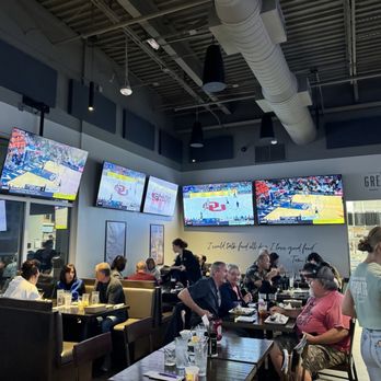 THE GREYSON - Updated March 2025 - 76 Photos & 113 Reviews - 5045 96th ...