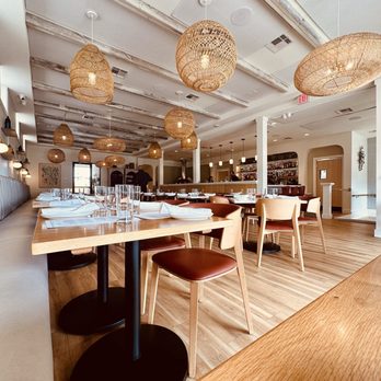 TAVI - Updated January 2026 - 122 Photos & 92 Reviews - 330 N New ...