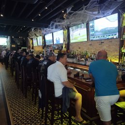 The Irish Poet - Cheap - Bars - Updated June 2025 - 93 Photos - 112 ...