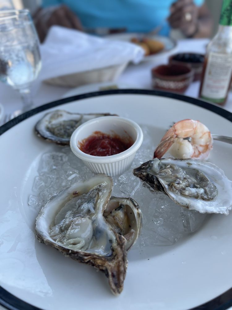 PIER 95 RESTAURANT - MARINA - Updated June 2024 - 148 Photos & 147 ...