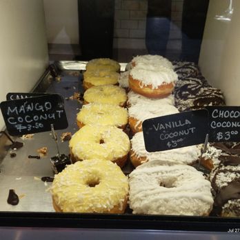 DONUT RUN - Updated December 2024 - 374 Photos & 231 Reviews - 6904 4th ...