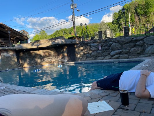 BROOKSIDE LODGE - Updated December 2025 - 132 Photos & 96 Reviews - 463 ...