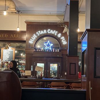 BLUE STAR CAFE & PUB - Updated December 2025 - 464 Photos & 732 Reviews ...