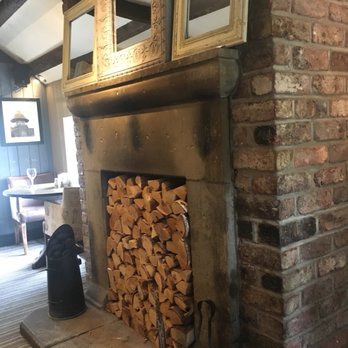 MAENLLWYD INN - Updated July 2025 - 17 Photos & 25 Reviews - Rudry ...