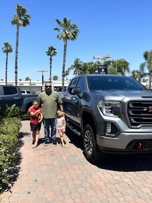 DUTTON MOTOR COMPANY - Updated January 2026 - 92 Photos & 453 Reviews ...