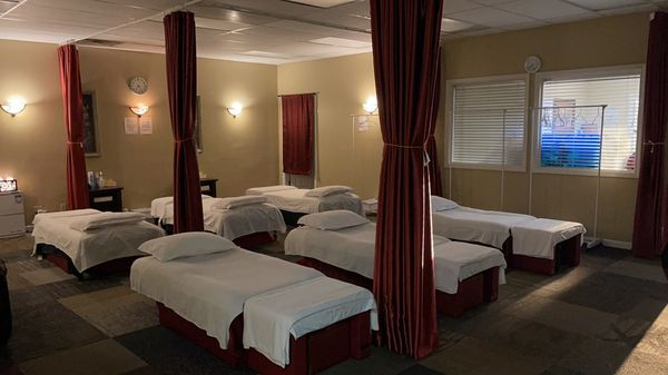 FOOT LOUNGE - Updated December 2025 - 12 Photos & 19 Reviews - 983 S ...