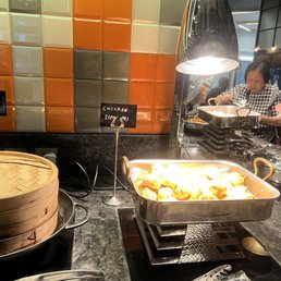 J65 - Updated October 2025 - 41 Photos - 1A Cuscaden Rd, Singapore ...