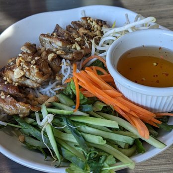 PHO THE GOOD TIMES ASIAN BISTRO - Updated July 2024 - 228 Photos & 332 ...