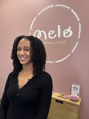 MELO CURL REVIVAL STUDIO - Updated May 2026 - 21 Photos - 750 ...