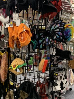 MR FUN’S COSTUME & MAGIC EMPORIUM - Updated October 2025 - 28 Photos ...
