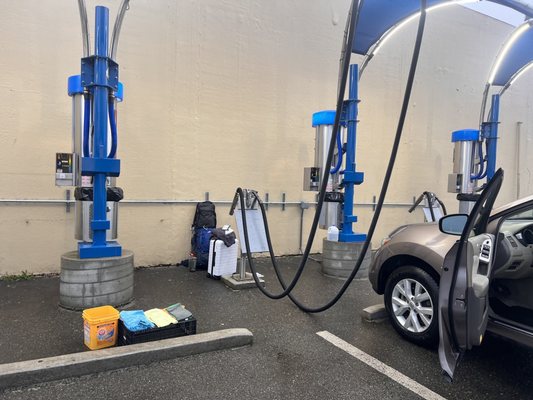 BLUE WAVE CAR WASH - Updated October 2025 - 10 Photos & 10 Reviews ...