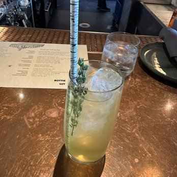 ROOF 106 - Updated June 2024 - 213 Photos & 95 Reviews - 106 Matheson ...