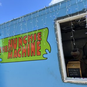 THE MUNCHIE MACHINE - 120 Photos & 33 Reviews - Honolulu, HI - Yelp