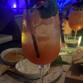 BAR LIS - Updated July 2025 - 422 Photos & 296 Reviews - 1541 Wilcox ...