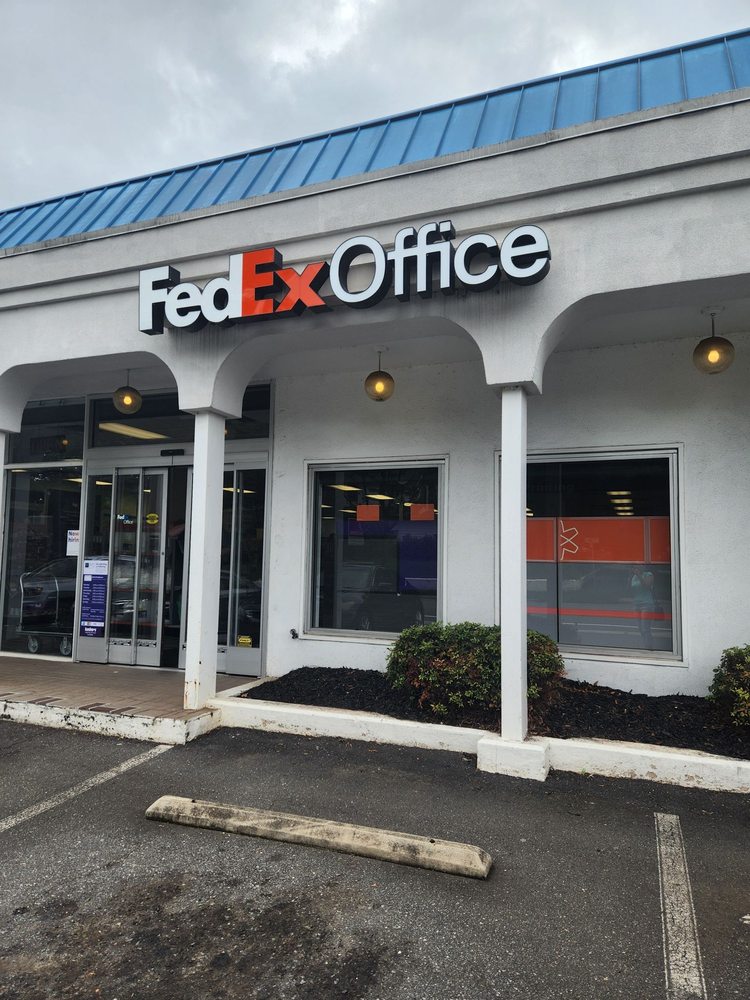 FEDEX OFFICE PRINT & SHIP CENTER - Updated October 2025 - 31 Photos ...