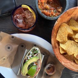 FEDERALES TACOS & TEQUILA - LOGAN SQUARE - Updated December 2025 - 205 ...