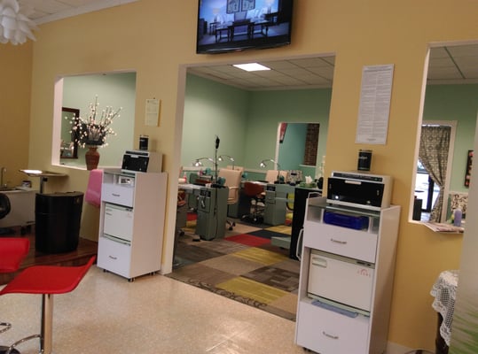 INAILS - Updated June 2025 - 24 Photos & 30 Reviews - 2398 Whiskey Rd ...