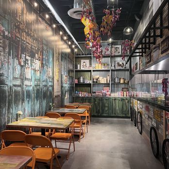 BLOCK 9 THAI STREET EATS - Updated October 2025 - 402 Photos & 197 ...