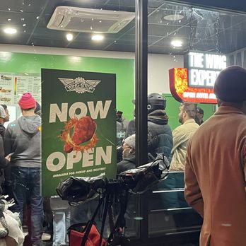 WINGSTOP - Updated November 2025 - 30 Photos - 15 Reviews - 240 ...