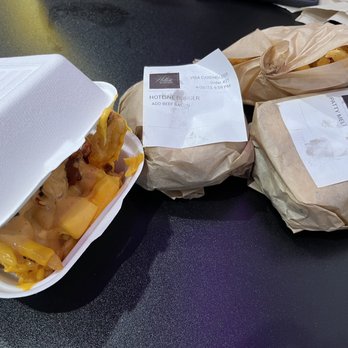 HOTLINE BURGER - Updated March 2025 - 159 Photos & 148 Reviews - 1585 ...