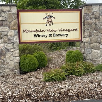MOUNTAIN VIEW VINEYARD, WINERY, BREWERY & DISTILLERY - Updated December ...