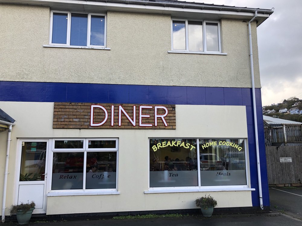BEACHES DINER - Updated June 2025 - The Parrog, Fishguard ...