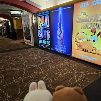 AMC BURBANK 16 - Updated August 2025 - 985 Photos & 1396 Reviews - 125 ...