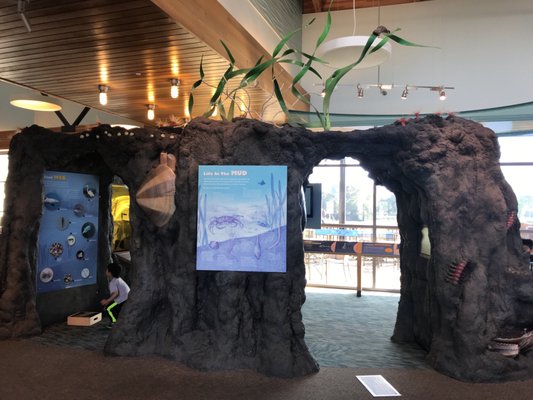 REDWOOD CITY PUBLIC LIBRARY - REDWOOD SHORES BRANCH - Updated October ...