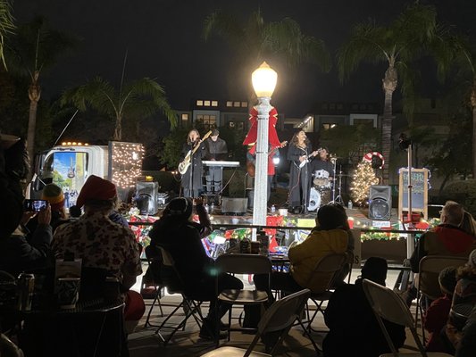 FULLERTON MUSEUM CENTER - Updated May 2025 - 87 Photos & 36 Reviews ...