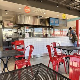 WOW SPAGHETTI - Updated December 2025 - 598 Photos & 352 Reviews - 7852 ...