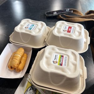 PAPAREPAS VENEZUELAN FOOD - 72 Photos & 54 Reviews - 1620 Broadway ...